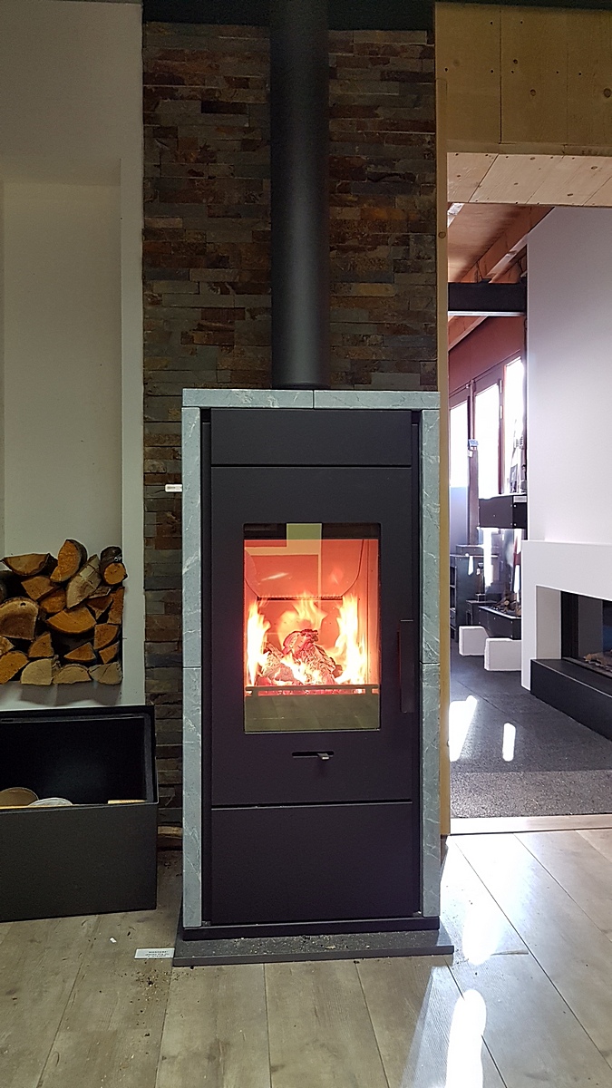 Inbouw houthaard - haardhout - haard-kachel - WONEN.nl